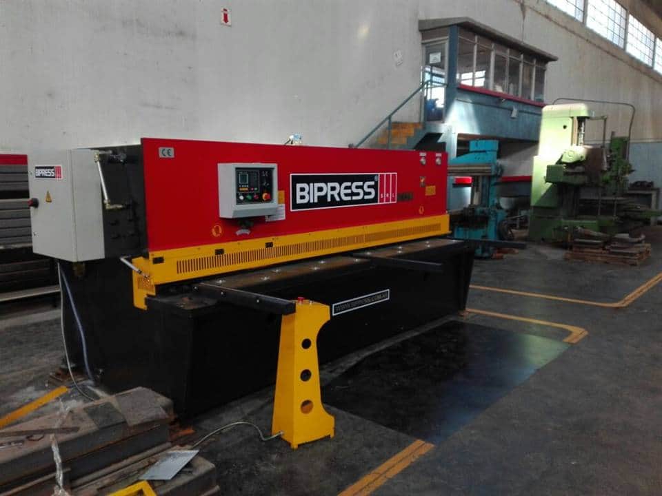 Plegadora PHS 125x3200, con control E 200 - Bipress